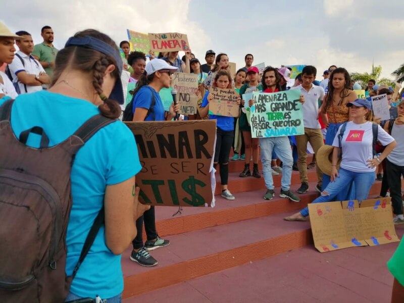 Panamá. Jóvenes protestan ante el cambio climático – Colectivo Voces ...